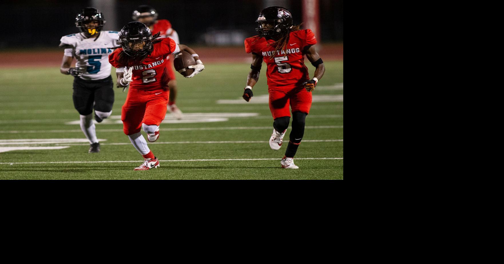 Football: Creekview vs. West Mesquite | | starlocalmedia.com