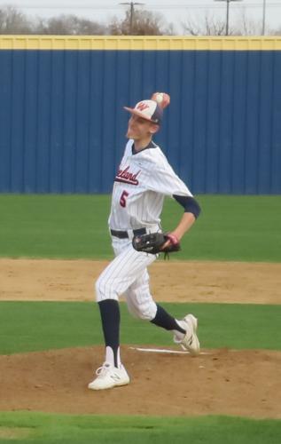 Small ball: Wakeland remains undefeated with 4-0 win over Reedy ...