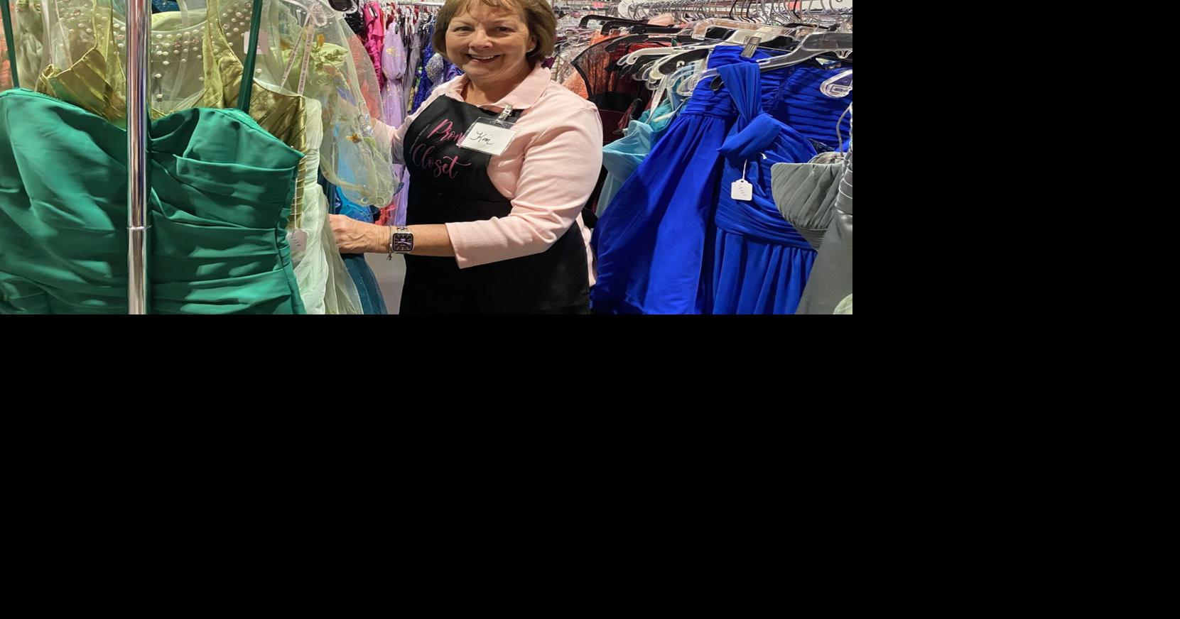 Dedicated volunteers provide high school girls with unforgettable prom ...