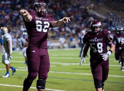 11-6A Football: Offenses rule in opening week of district play ...