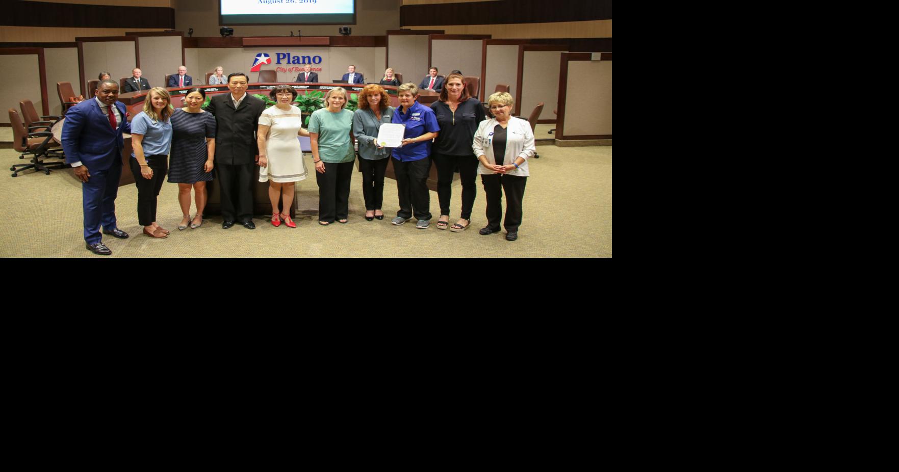 Plano rec center staff members save man's life | Plano Star Courier ...