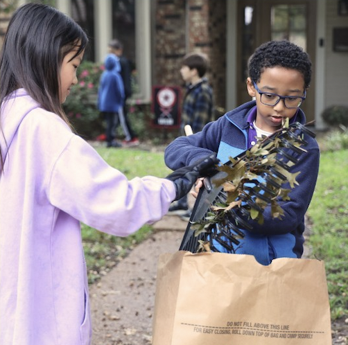 Mockingbird Elementary continues tradition of kindness with 11th Annual Rakesgiving | Coppell ...