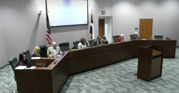 LEISD citizens express concerns about board transparency, teacher ...