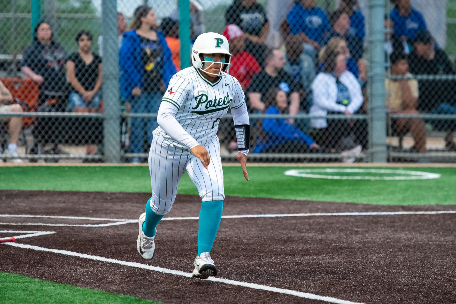 Smooth sailing: Pirates cruise to series sweep of South Oak Cliff ...
