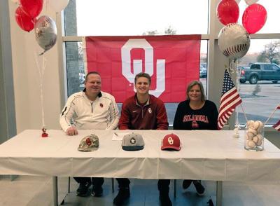 Little Elm baseball star Logan Kohler signs with Oklahoma | Little Elm ...