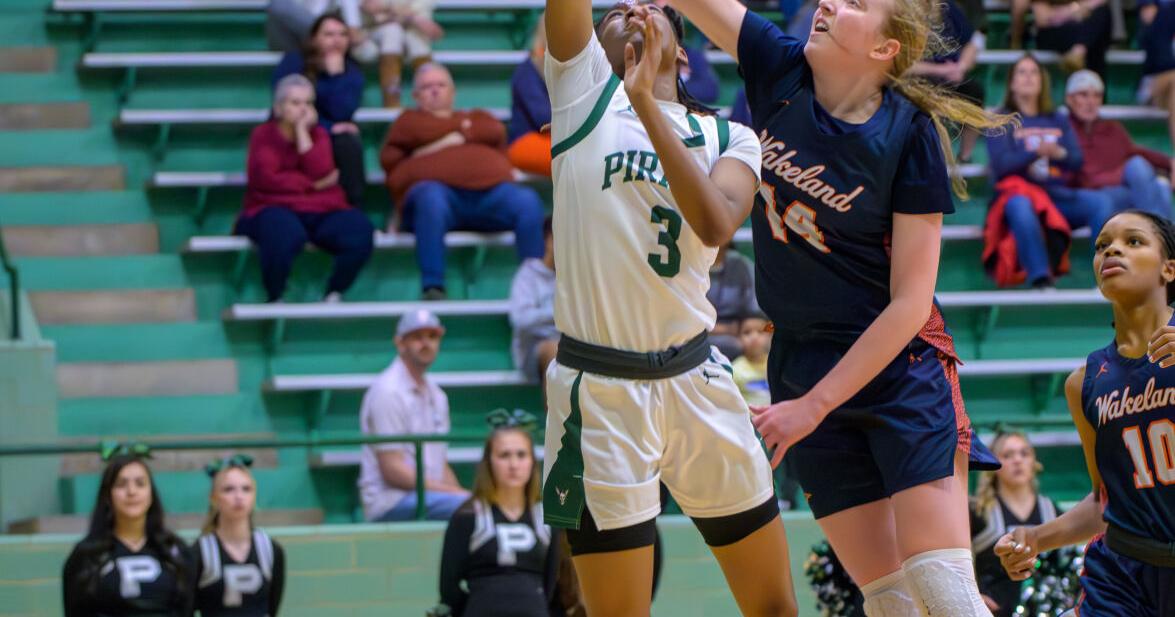 High drama: Anukem’s late basket lifts Poteet over Wakeland in area ...
