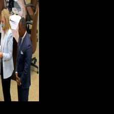 John Muns sworn in as Plano mayor, presides over first council meeting ...