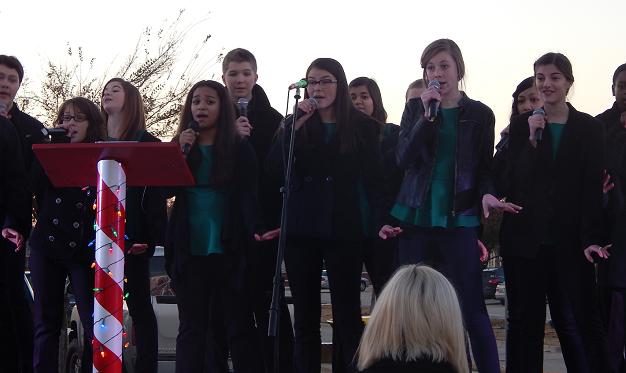 Shiver and shimmer: City flips the switch to Light Up Main | News ...