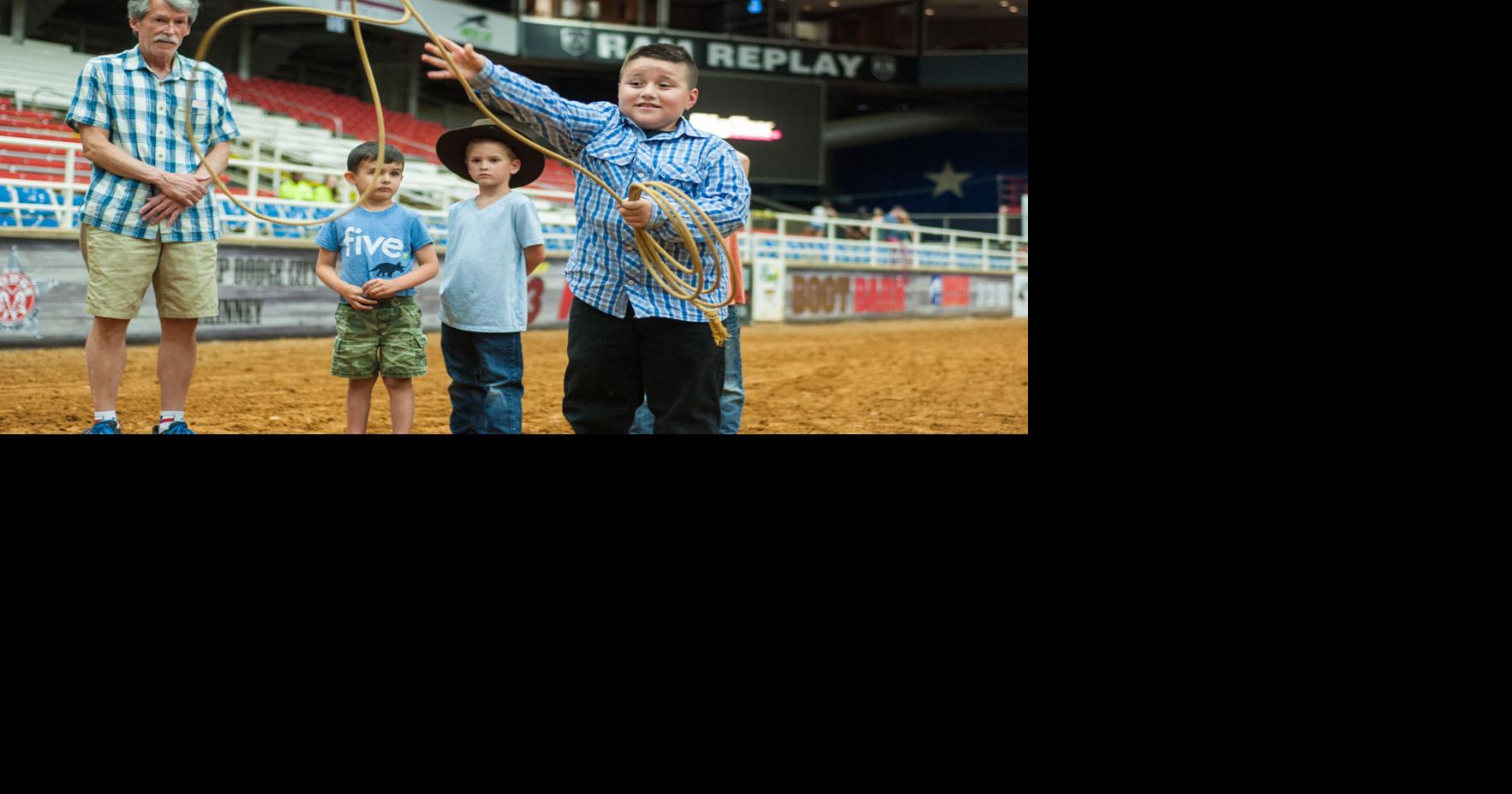 Photos: Mesquite Rodeo kicks off 2016 season | Mesquite News ...