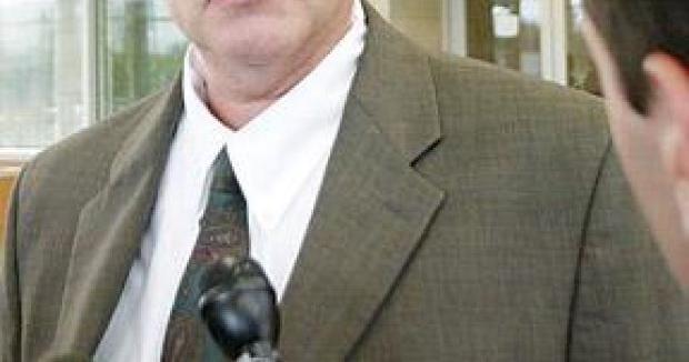 Defense attorney Steven Miears showed respect to the Walker family and ...