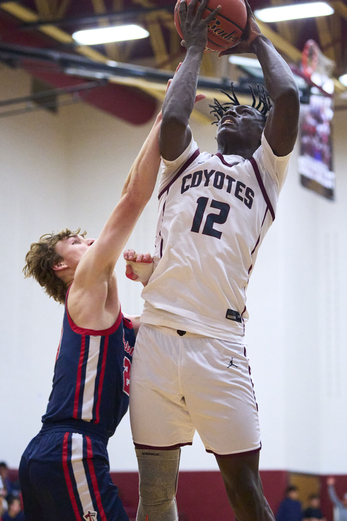 11-5A Boys Basketball Roundup: Heritage continues to roll, battle for ...