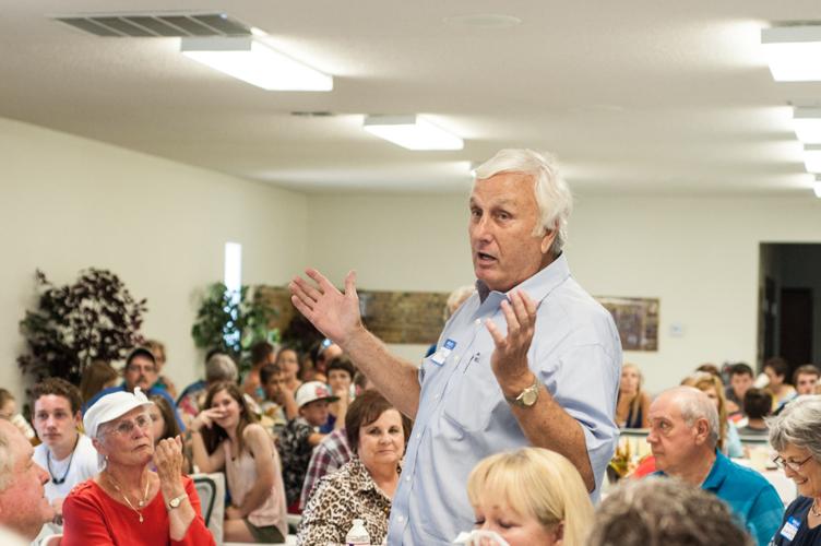 Throwback: Family members, old and new gather at family reunion ...