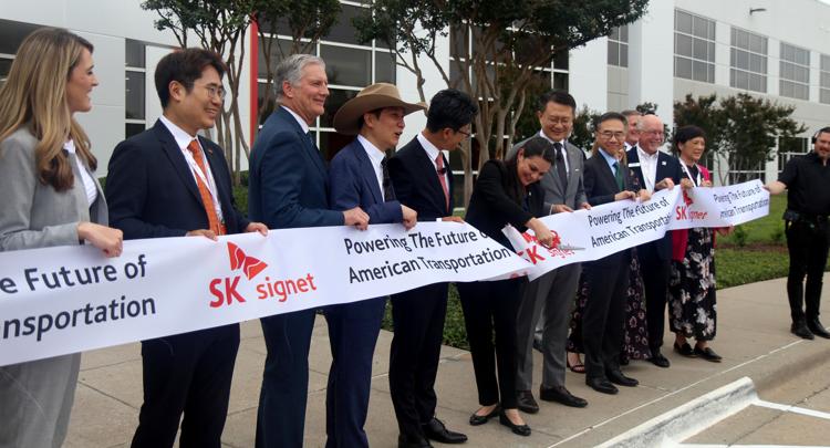 SK Signet celebrates grand opening of electric vehicle charger ...