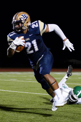 The catch heard around Little Elm: DeShon Gilbert does it all for ...