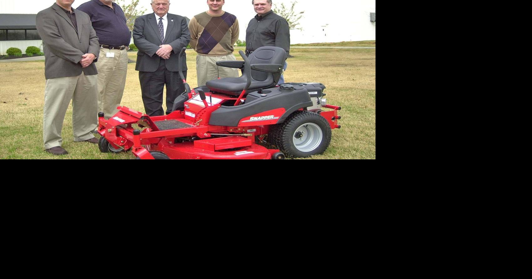 Briggs & Stratton donates mower to local Dixie Youth League | Sports ...