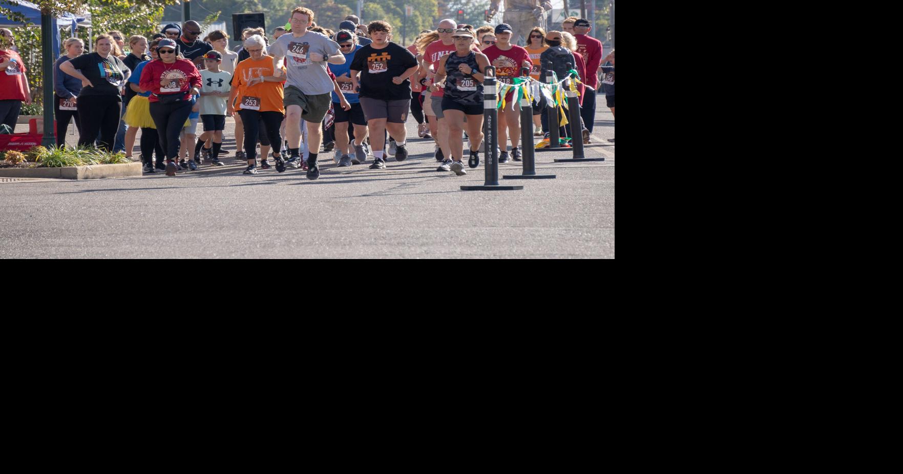 Autumn March for ALS draws crowd to downtown Dyersburg for 10K, 5K ...