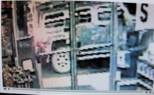 Video captures thief stealing newspaper rack | News | stategazette.com