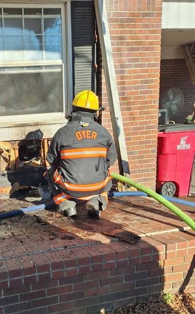 Fire crews contain porch blaze at Gibson County home after quick ...