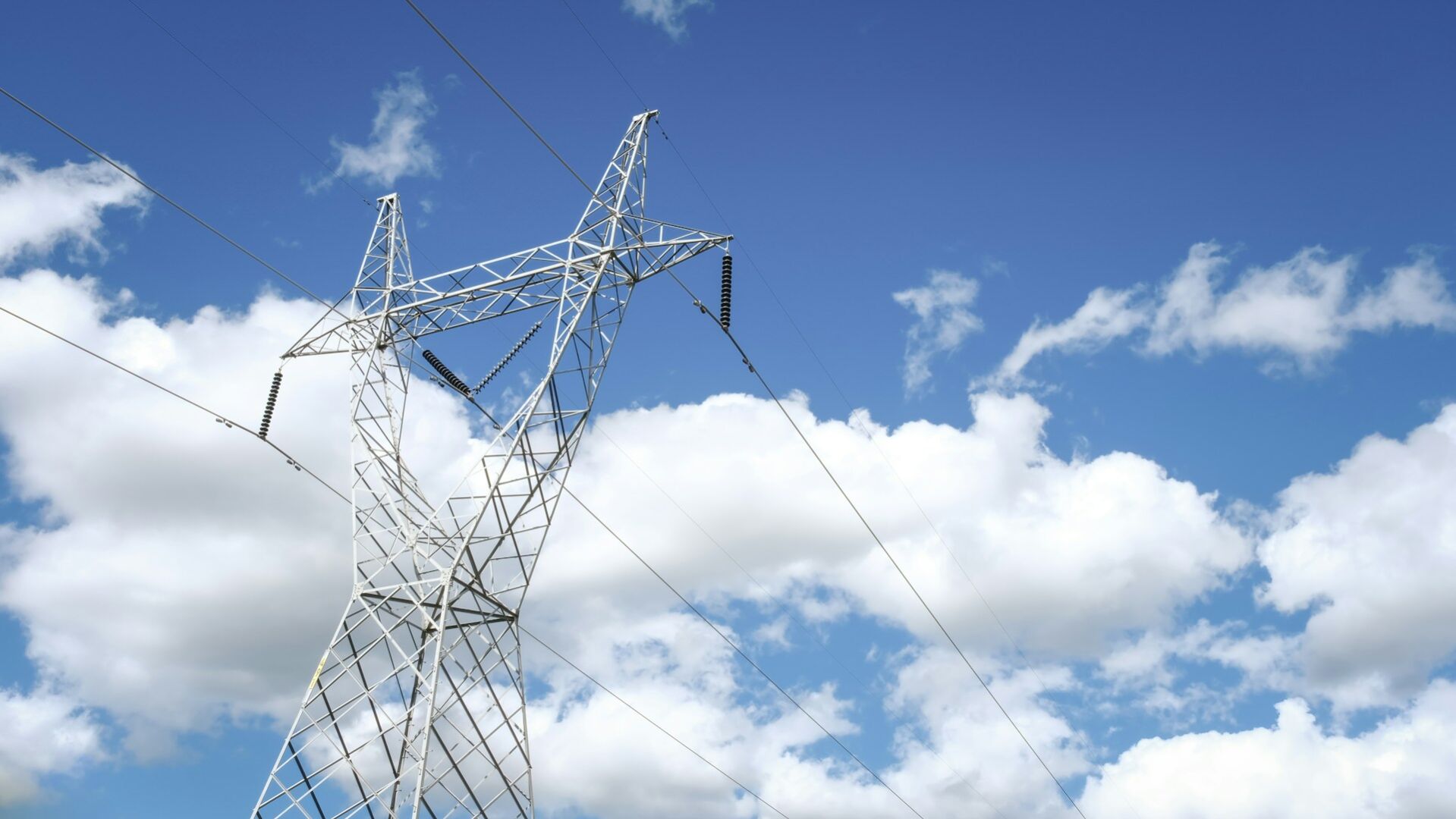 Fossil fuel fallback helping to keep New England's lights, heat on ...