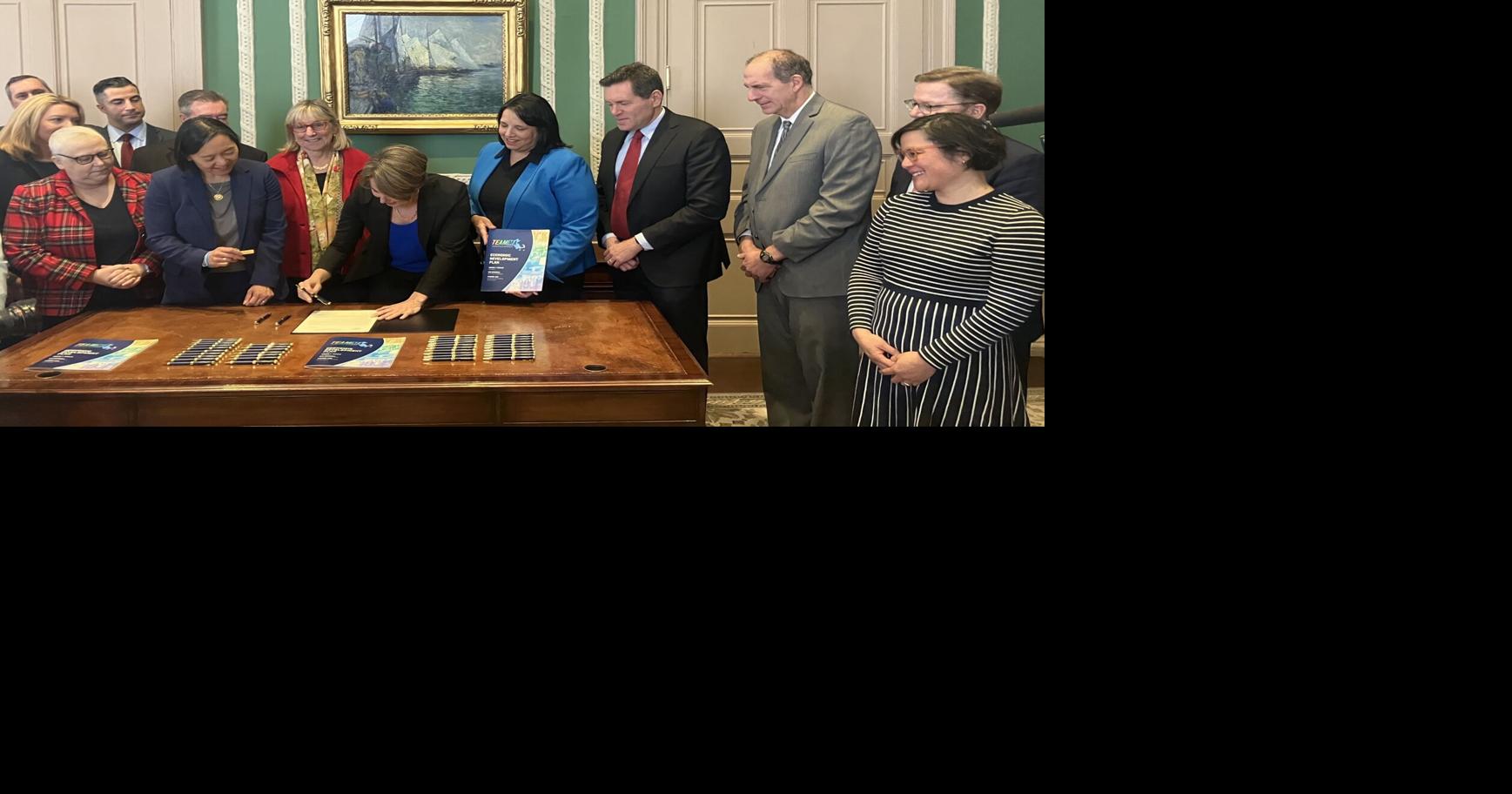 Guv: Eco Dev Bill is "About Moving Forward With Energy" | Labor ...