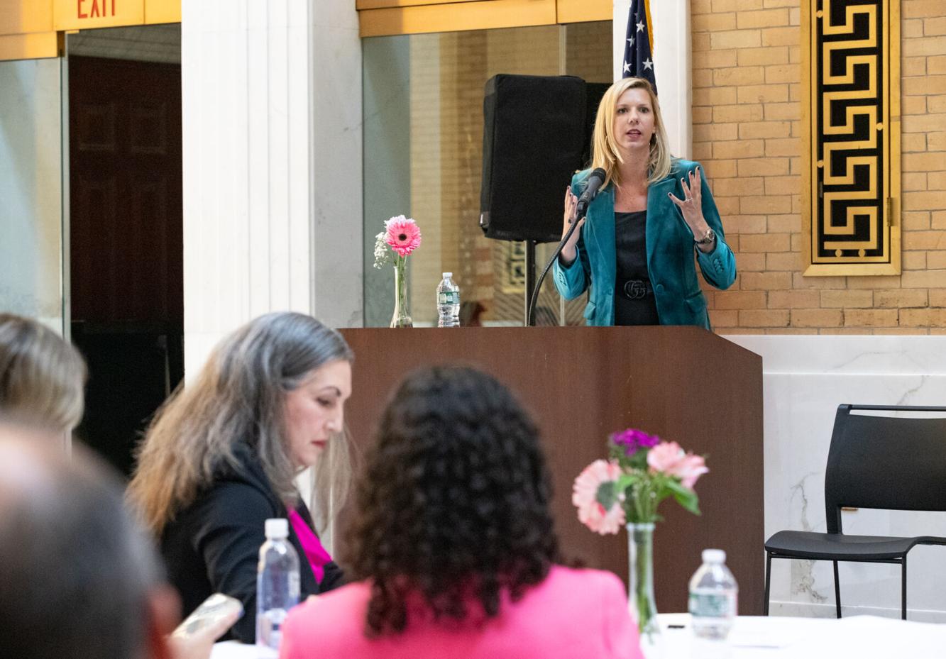 Photo: 'Leaders With Women In Charge' | News | statehousenews.com