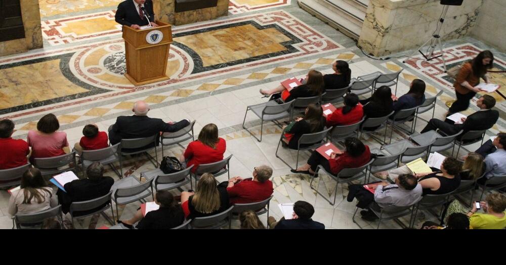 VENDING BILL BACKERS HOPING LAWMAKERS WILL FORCE HEALTHIER OPTIONS ...