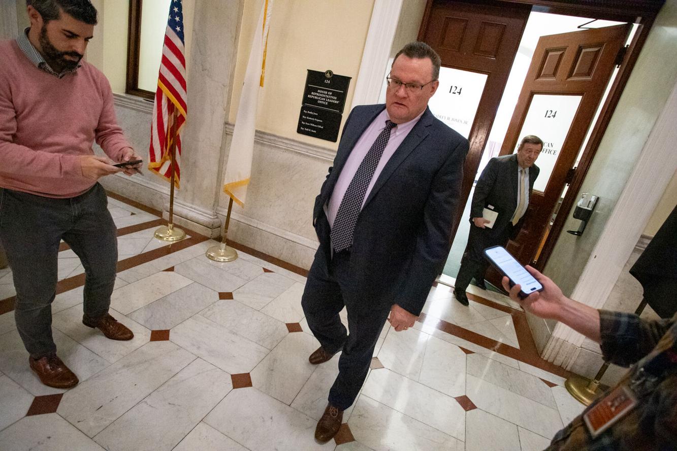 Weekly Roundup - Making Things Complicated | Weekly Roundup | statehousenews.com