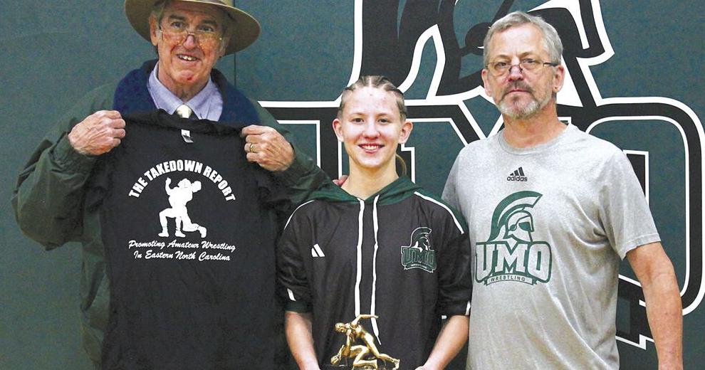Prendergast receives two wrestling honors | Sports | stateportpilot.com