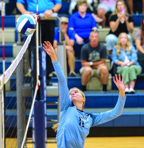 Cougars sweep Knights in battle for first place | Sports ...