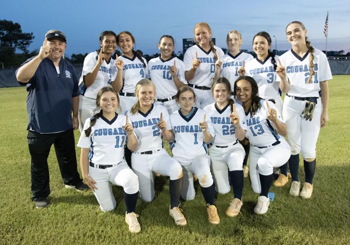 Lady Cougars beat West 9-0, clinch MEC title | Sports | stateportpilot.com
