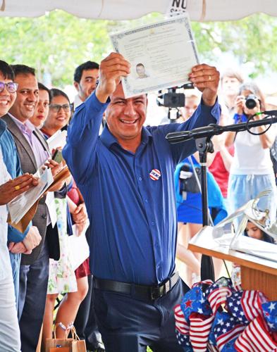 Ceremony welcomes 55 new citizens from 29 countries | News | stateportpilot.com