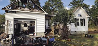 Residents, pets escape Boiling Spring Lakes fire | News ...