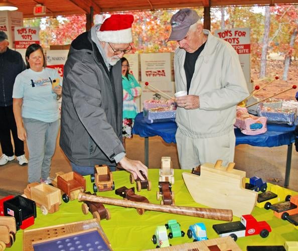 Woodworkers make gifts that are built to last | Community Focus ...