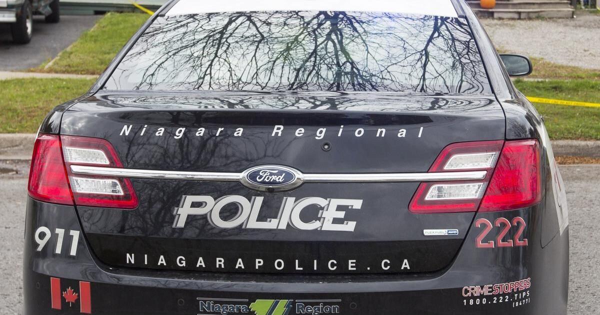 Man armed with shovel arrested after police standoff in Port Colborne