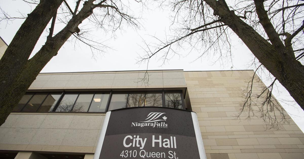 Political action group calling on Niagara Falls city council to freeze ...