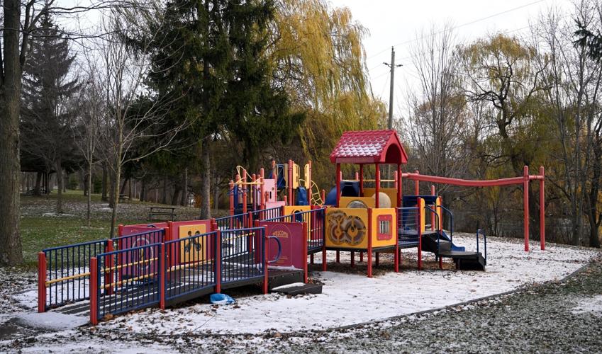 Welland council sees design for Merritt Island facility