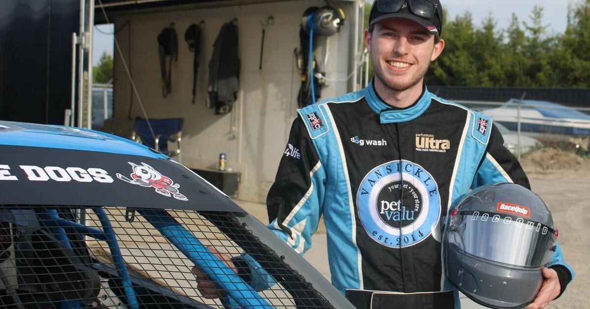 4-cylinder racer Alex Riley back on track