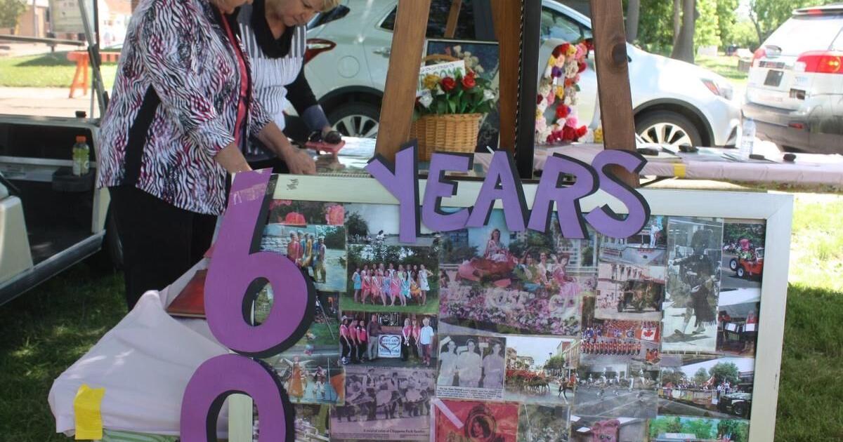 Old friends connect through Welland Rose Festival