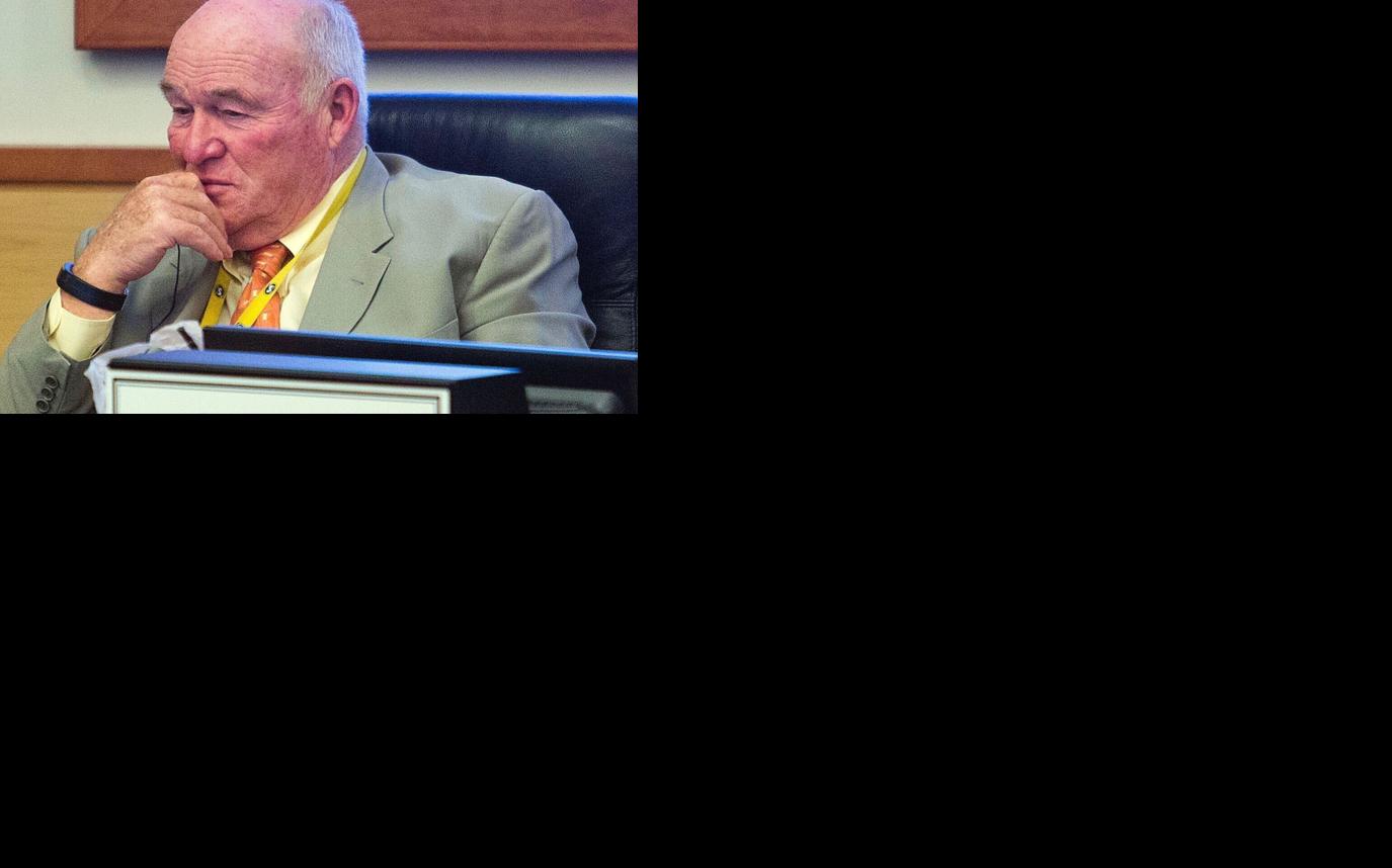 Niagara Region councillors pay tribute to Jim Bradley