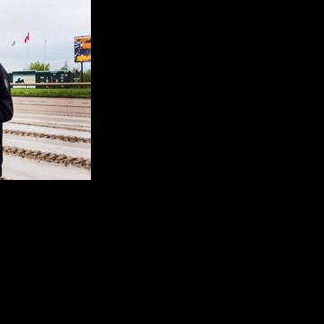 Fort Erie Race Track bugler has no plans to retire now that he's ...