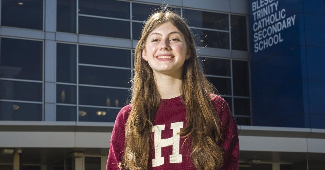 Two Niagara Catholic students are Harvard-bound this fall