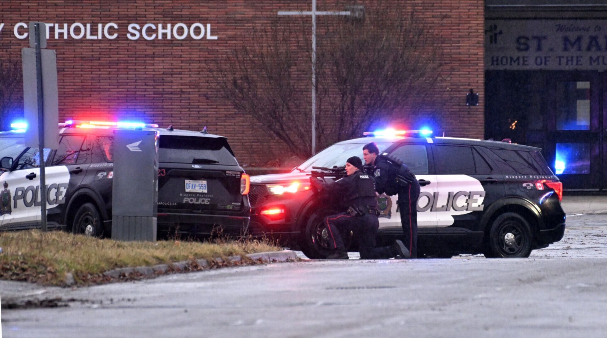 Welland standoff described as ‘scary’ after shelter in place