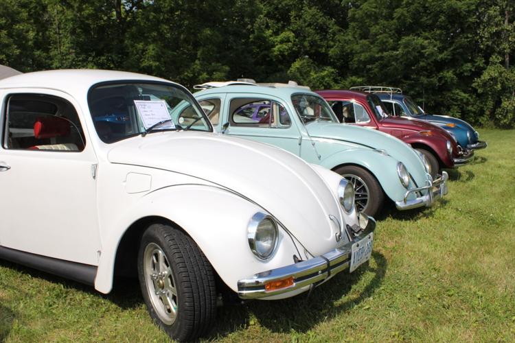 VW car lovers come together for car show in Welland