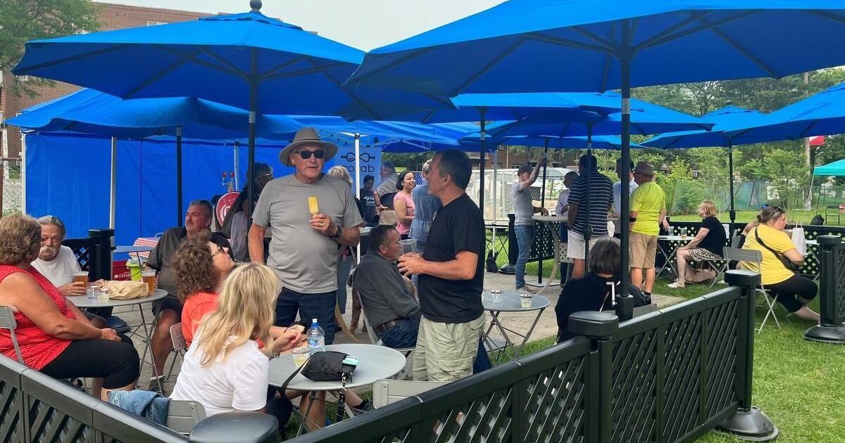 Thorold Community Market opens beer and wine patio