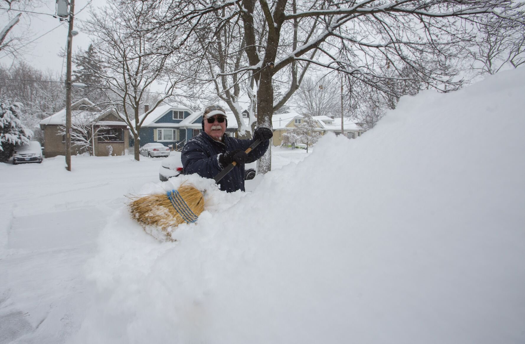 Photos: Digging out after Niagara gets dumped on