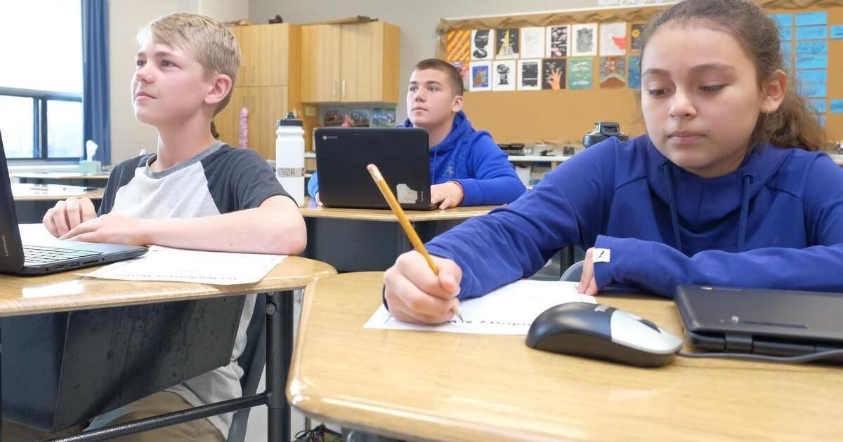 Above average: Niagara students at head of the class when it comes to ...