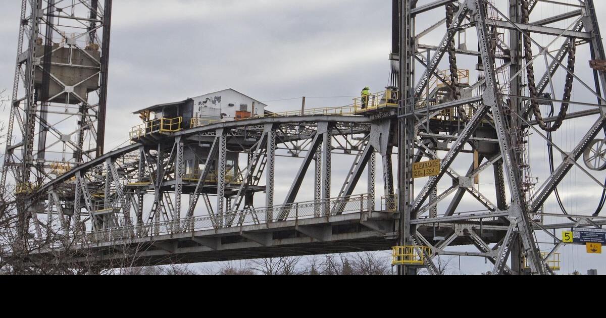 Glendale Bridge closing to vehicle and pedestrian traffic Tuesday