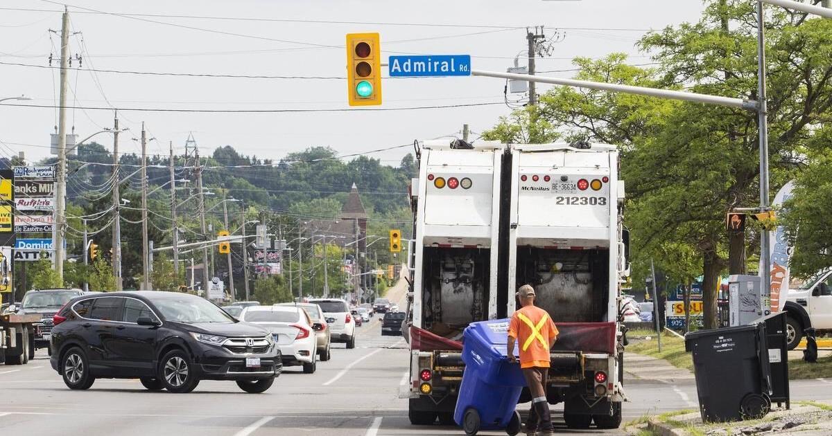 Recycling revolution: Niagara Region ending municipal collection at end ...
