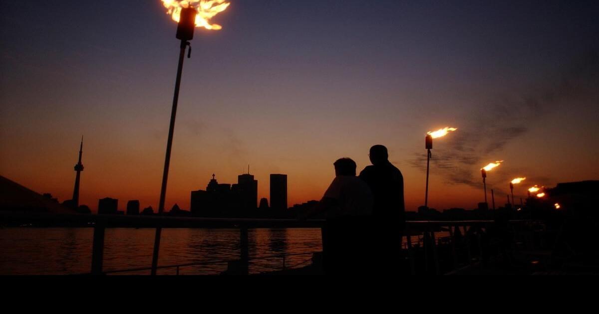 Blackout 2003: Toronto went dark and the city came together