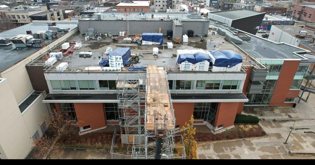 Photos: New roof for Welland Civic Square